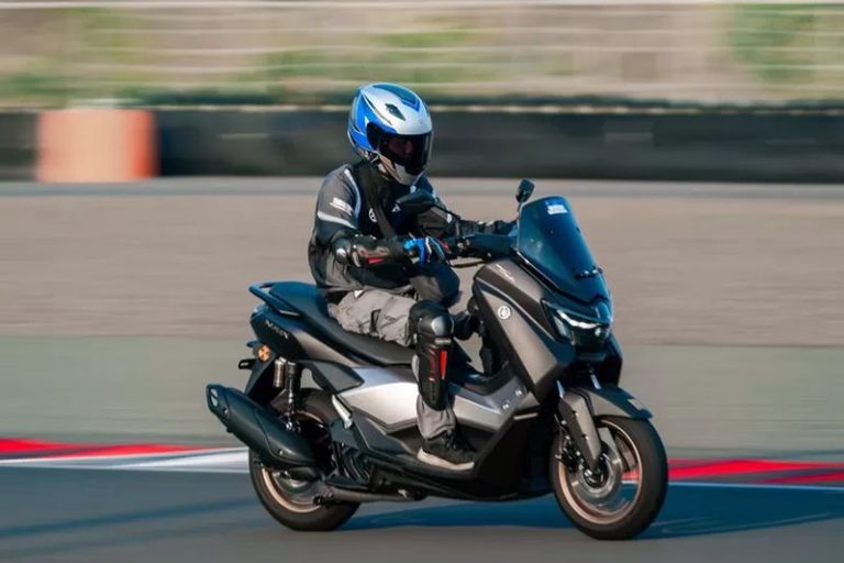 Jajal NMAX TURBO di Sirkuit Mandalika, Rasakan Sensasi Berkendara TURBO ...